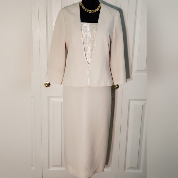 Daymor Couture | Dresses | Daymor Couture Elegant Cream Beaded Dress ...